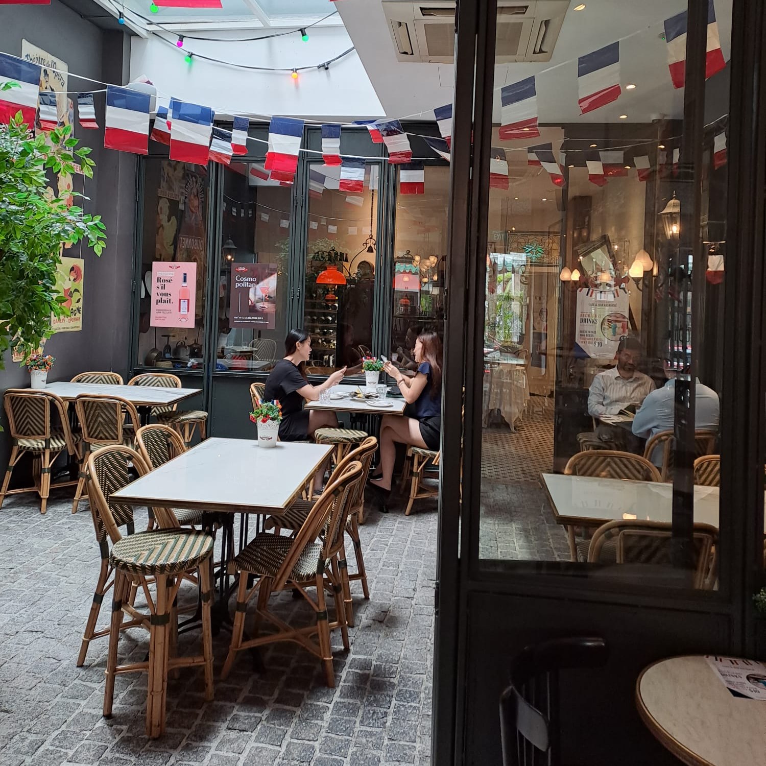 Cafe Gavroche @ Tanjong Pagar Shop Houses